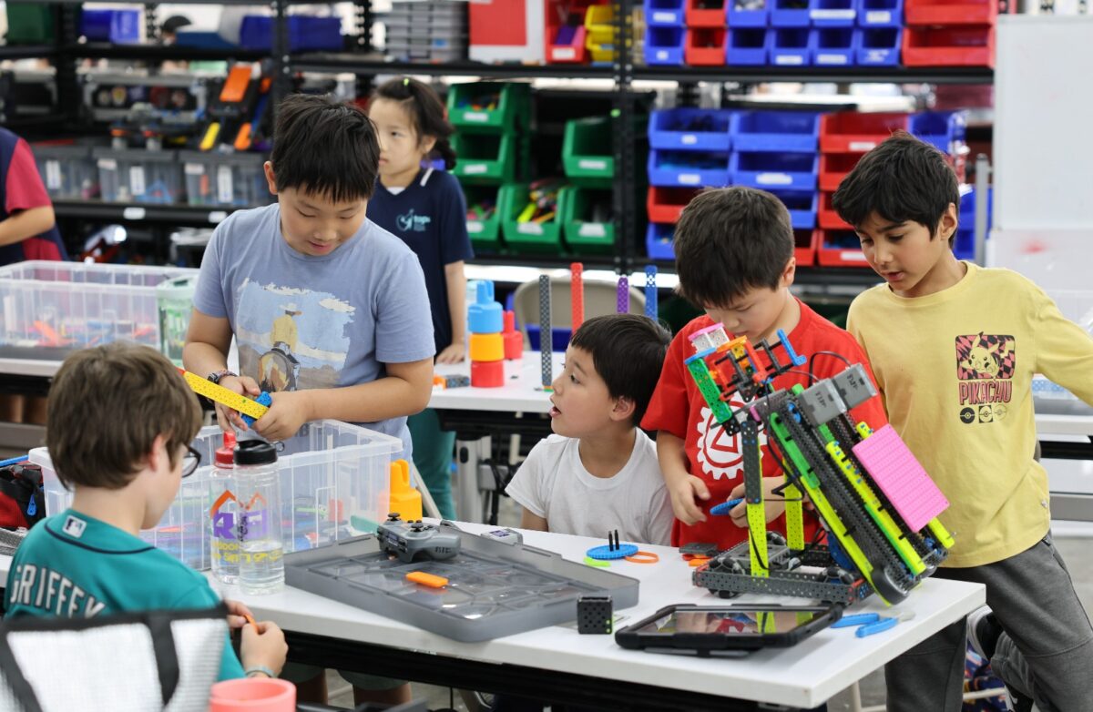 Blaze Robotics Academy - Seattle's Child